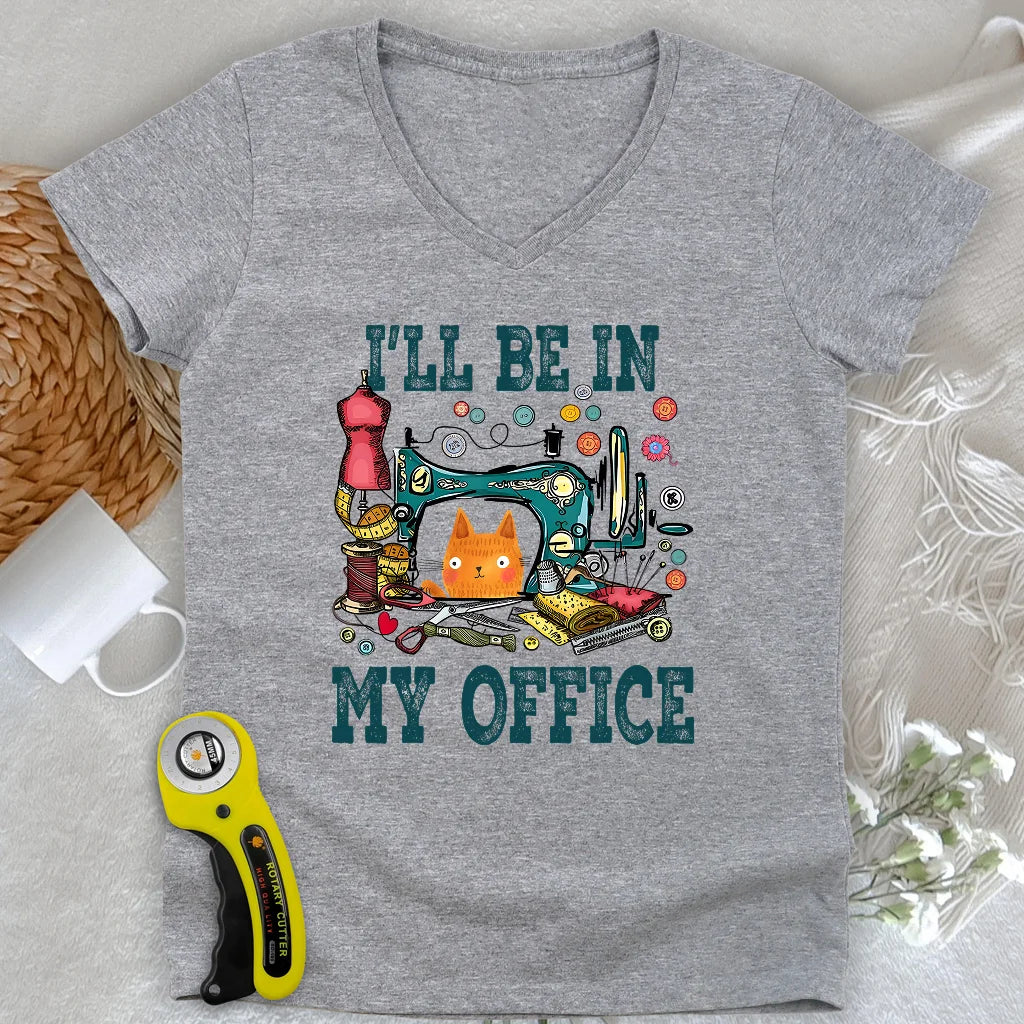 I'll Be In My Office Lady V-neck – ThreadsMuse